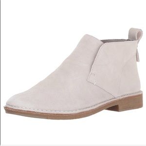 Anthropologie | Shoes | Light Grey Distressed Leather Boyfriend Booties ...